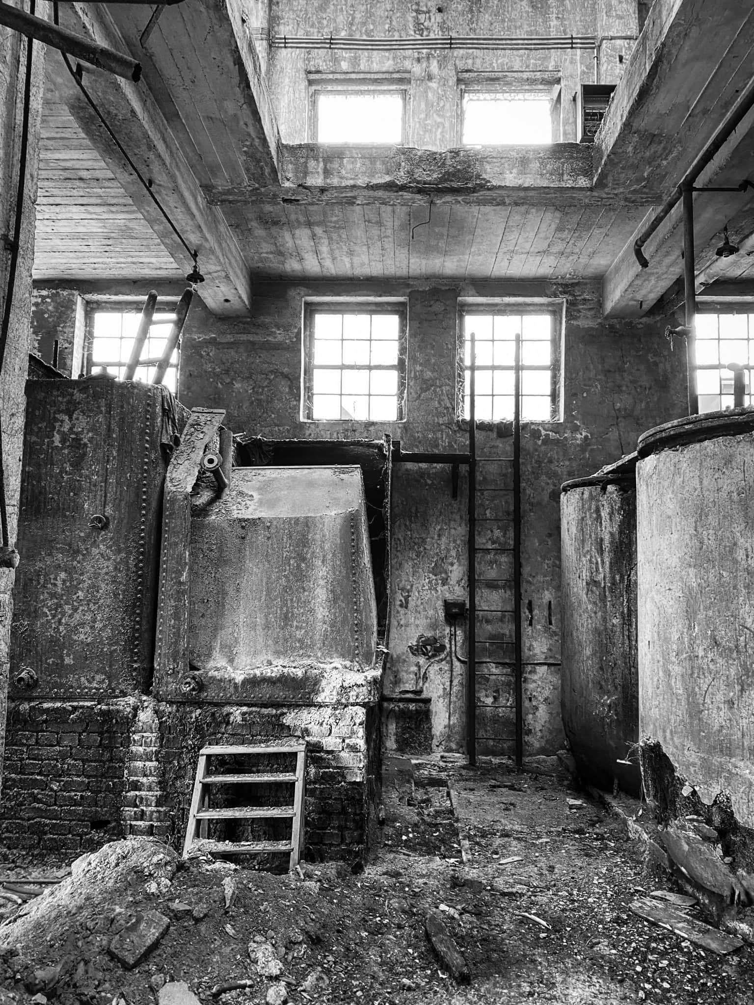 Urbex abandoned factory Nordrhein westfalen @Charles van den Reek